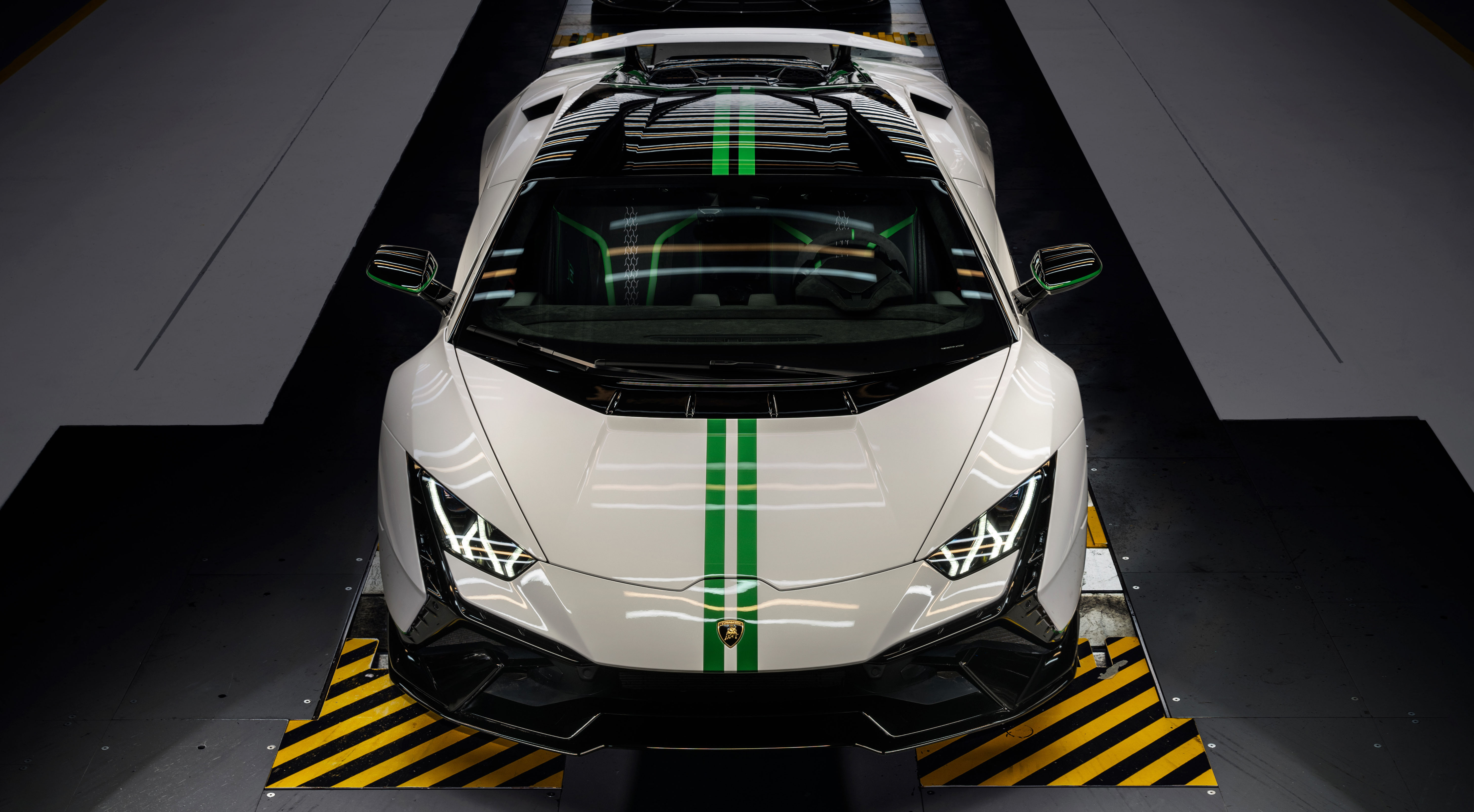 Lamborghini reveals three limited edition Huracáns to celebrate 60 years | Top Gear